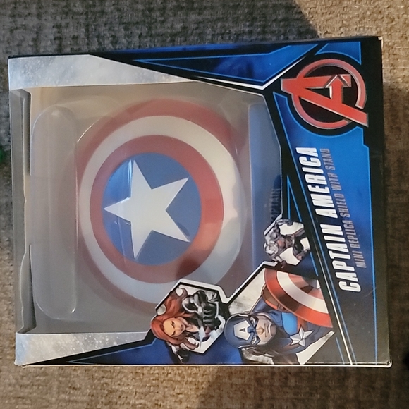 Marvel | Toys | Captain America Mini Shield In Box | Poshmark